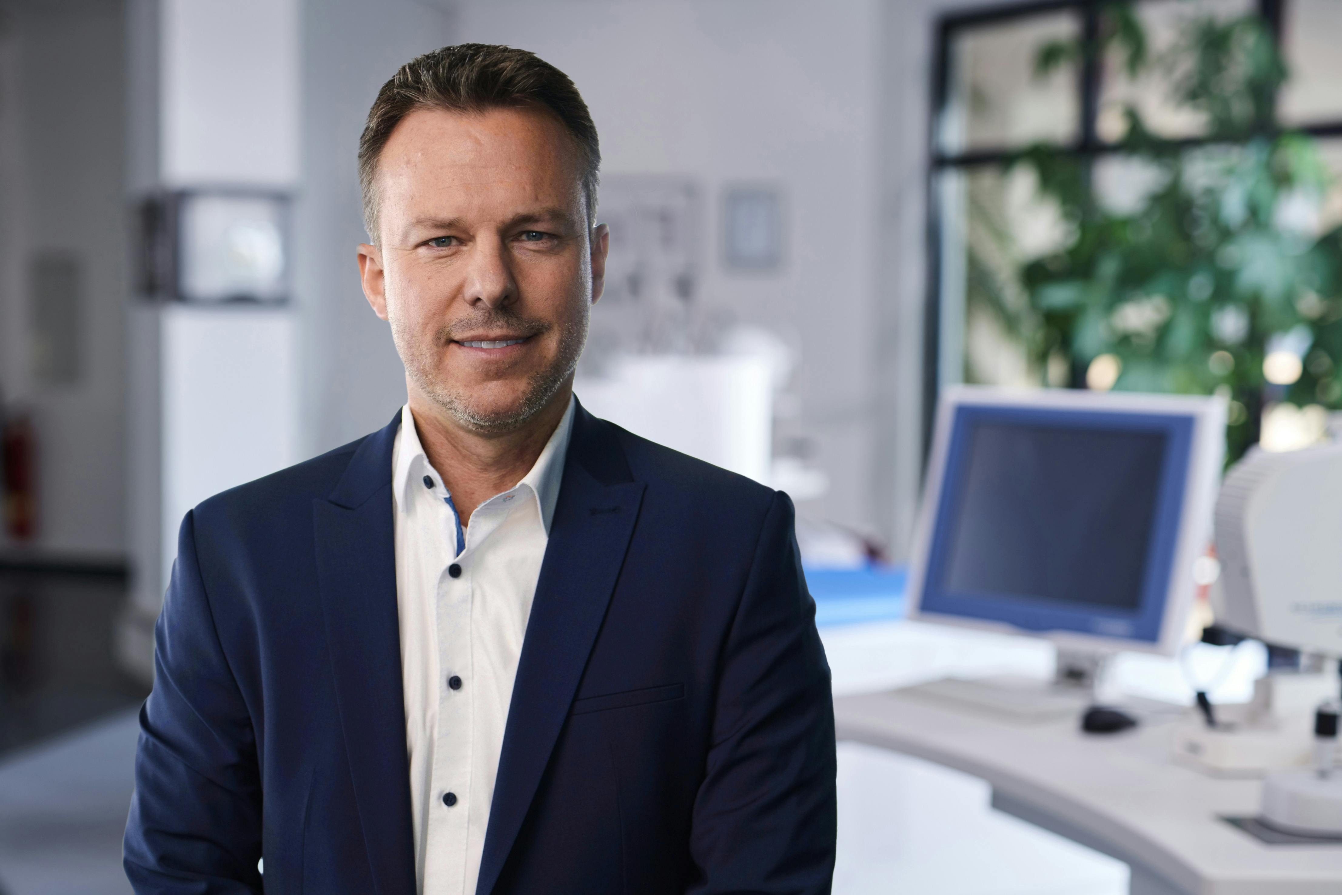 Lars Ederleh Named New CSO at Schwind Eye-Tech-Solutions - Eyewire+